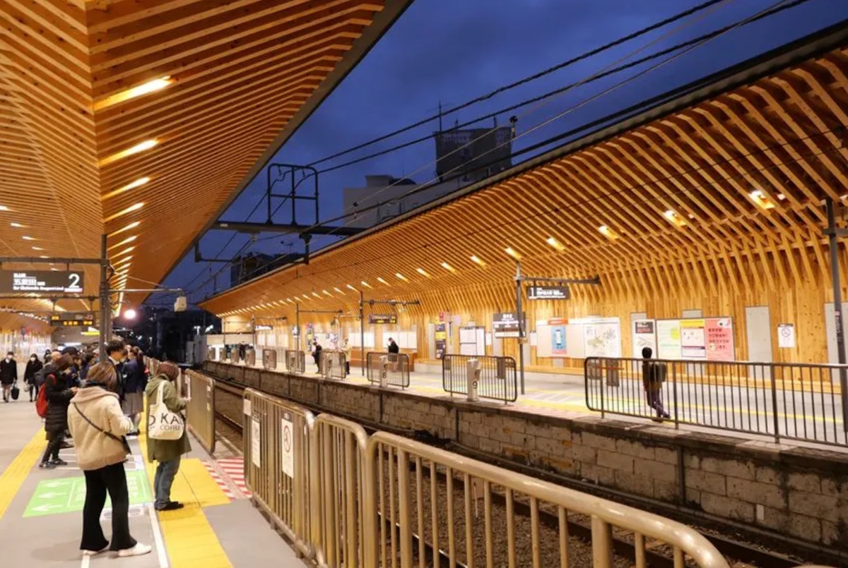 CLT（Cross Laminated Timber）がわかる専門メディア