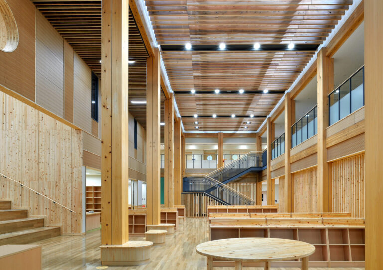 CLTを使った学校が増加！デザインも強度も向上 | CLT（Cross Laminated Timber）がわかる専門メディア
